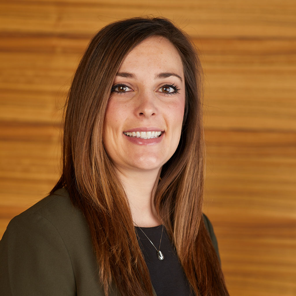 Chris Drake - Curious Plot